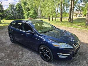 Zils Ford Mondeo 2012 Utena, ar dzinēja tilpumu 2.00 L un nobraukumu 295 tūkst. km par 3150 €, foto 11 vietnē AUTOMOTO.COM.LV