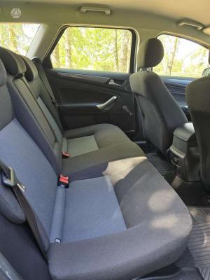 Zils Ford Mondeo 2012 Utena, ar dzinēja tilpumu 2.00 L un nobraukumu 295 tūkst. km par 3150 €, foto 26 vietnē AUTOMOTO.COM.LV
