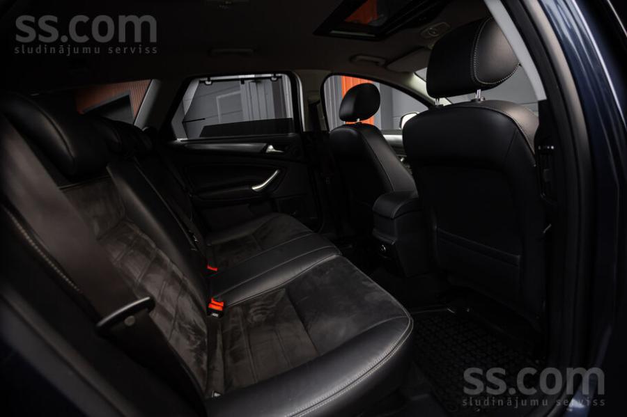 Blue Ford Mondeo 2012 in Jelgava, with an engine capacity of 1.60 L and mileage of 0 thousand km for 2900 €, photo 10 on AUTOMOTO.COM.LV