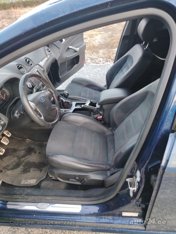 Blue Ford Mondeo 2013 in Paide, with an engine capacity of 2.20 L and mileage of 265 thousand km for 7800 €, photo 11 on AUTOMOTO.COM.LV