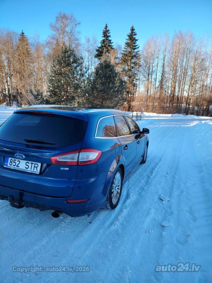 Zils Ford Mondeo 2013 Paide, ar dzinēja tilpumu 2.20 L un nobraukumu 270 tūkst. km par 6000 €, foto 5 vietnē AUTOMOTO.COM.LV
