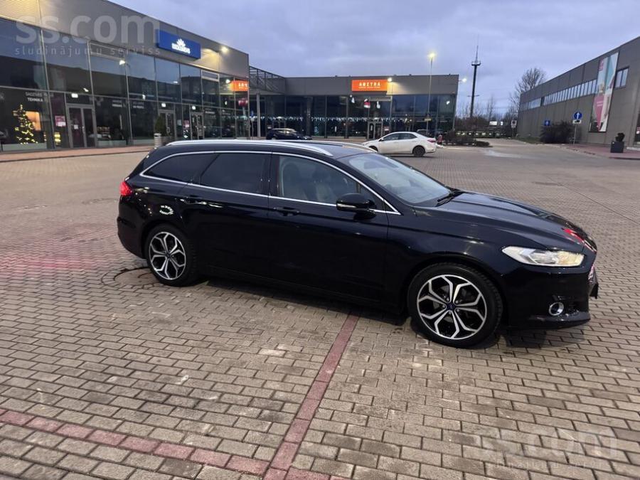 Blue Ford Mondeo 2015 in Riga, with an engine capacity of 2.00 L and mileage of 213 thousand km for 9700 €, photo 2 on AUTOMOTO.COM.LV