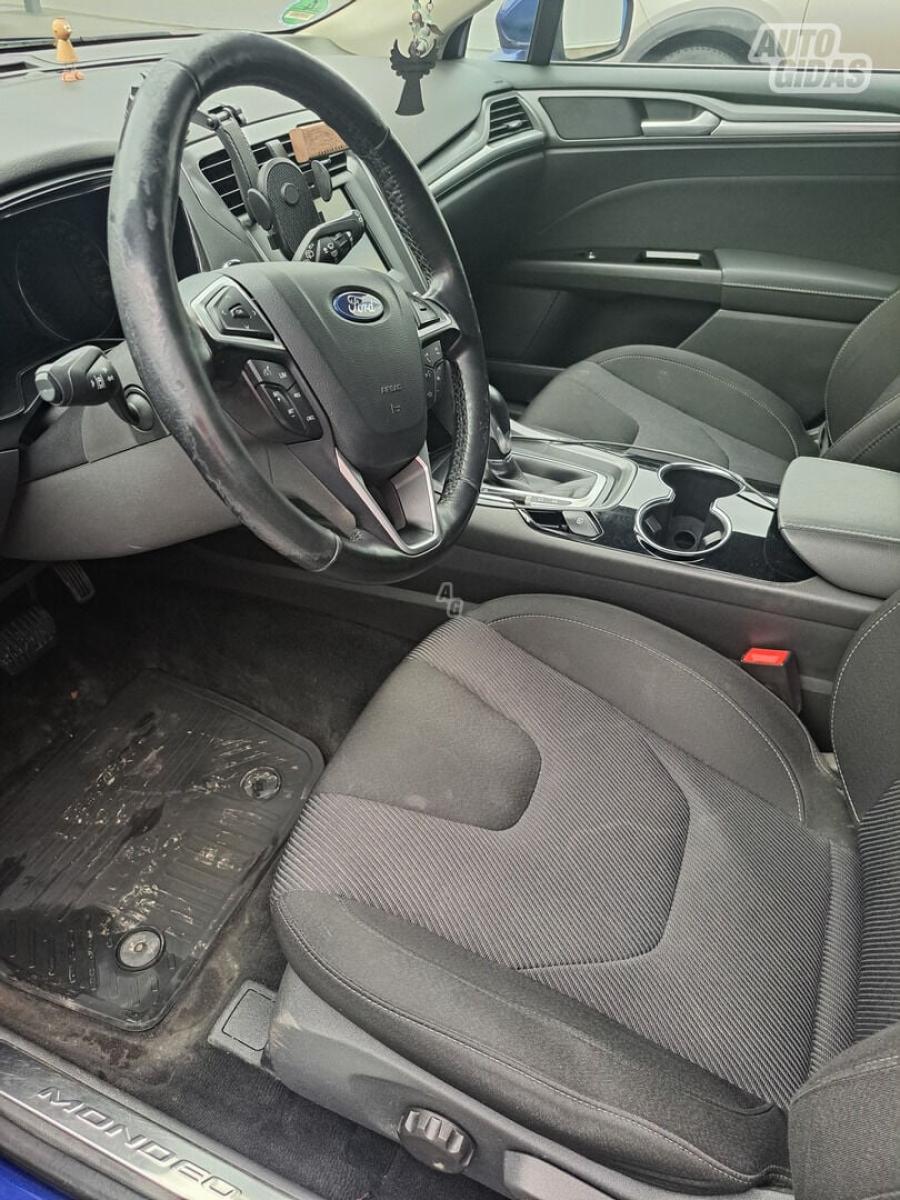 Zils Ford Mondeo 2015 Ukmergė, ar dzinēja tilpumu 2.00 L un nobraukumu 264 tūkst. km par 8500 €, foto 9 vietnē AUTOMOTO.COM.LV