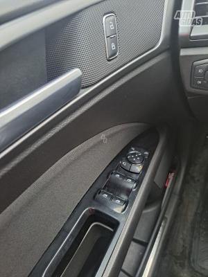 Zils Ford Mondeo 2015 Ukmergė, ar dzinēja tilpumu 2.00 L un nobraukumu 264 tūkst. km par 8500 €, foto 10 vietnē AUTOMOTO.COM.LV