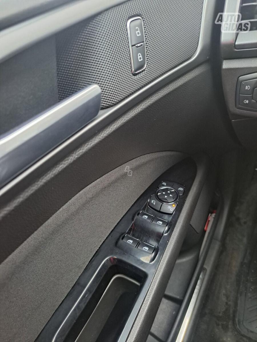 Zils Ford Mondeo 2015 Ukmergė, ar dzinēja tilpumu 2.00 L un nobraukumu 264 tūkst. km par 8500 €, foto 10 vietnē AUTOMOTO.COM.LV