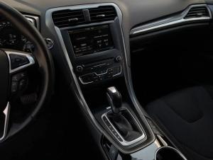 Zils Ford Mondeo 2015 Jūrmala, ar dzinēja tilpumu 1.50 L un nobraukumu 237 tūkst. km par 8650 €, foto 24 vietnē AUTOMOTO.COM.LV