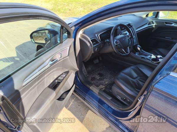 Blue Ford Mondeo 2016 in Tallinn, with an engine capacity of 2.00 L and mileage of 290 thousand km for 6500 €, photo 5 on AUTOMOTO.COM.LV
