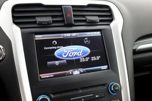 Zils Ford Mondeo 2016 Tallina, ar dzinēja tilpumu 2.00 L un nobraukumu 357 tūkst. km par 4999 €, foto 18 vietnē AUTOMOTO.COM.LV