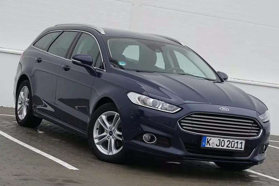 Blue Ford Mondeo 2017 in Riga, with an engine capacity of 2.00 L and mileage of 187 thousand km for 7700 €, photo 3 on AUTOMOTO.COM.LV