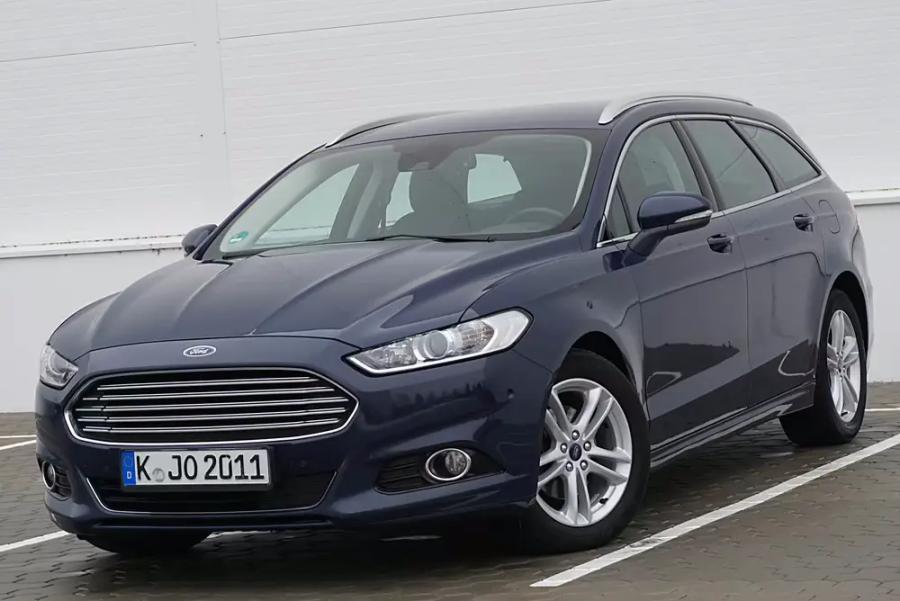 Blue Ford Mondeo 2017 in Riga, with an engine capacity of 2.00 L and mileage of 187 thousand km for 7700 €, photo 4 on AUTOMOTO.COM.LV