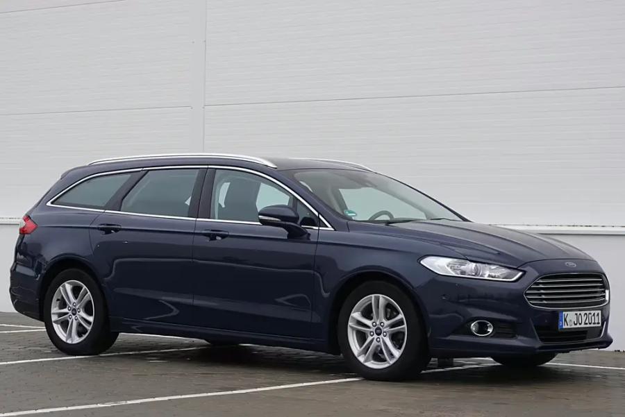 Blue Ford Mondeo 2017 in Riga, with an engine capacity of 2.00 L and mileage of 187 thousand km for 7700 €, photo 12 on AUTOMOTO.COM.LV