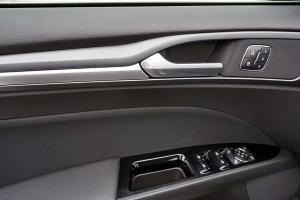Blue Ford Mondeo 2017 in Riga, with an engine capacity of 2.00 L and mileage of 187 thousand km for 7700 €, photo 16 on AUTOMOTO.COM.LV
