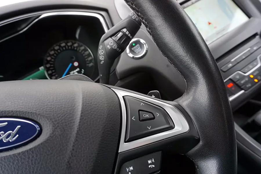 Blue Ford Mondeo 2017 in Riga, with an engine capacity of 2.00 L and mileage of 187 thousand km for 7700 €, photo 20 on AUTOMOTO.COM.LV