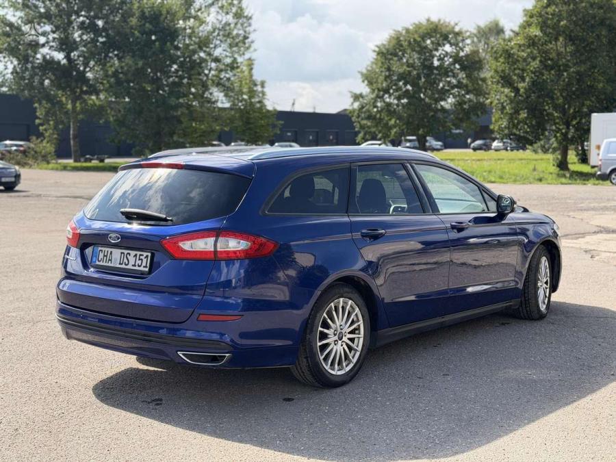 Blue Ford Mondeo 2017 in Vilnius, with an engine capacity of 2.00 L and mileage of 164 thousand km for 7999 €, photo 4 on AUTOMOTO.COM.LV