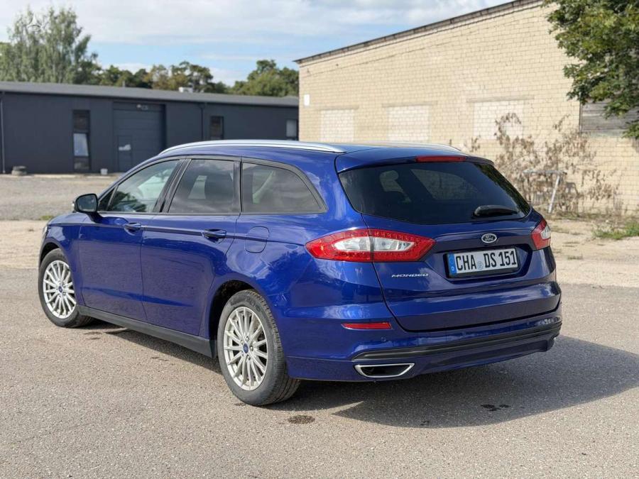 Blue Ford Mondeo 2017 in Vilnius, with an engine capacity of 2.00 L and mileage of 164 thousand km for 7999 €, photo 5 on AUTOMOTO.COM.LV