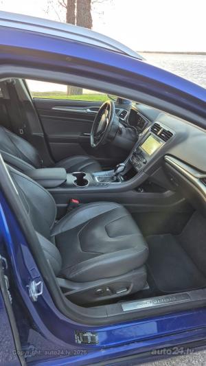 Zils Ford Mondeo 2017 Tallina, ar dzinēja tilpumu 2.00 L un nobraukumu 246 tūkst. km par 7500 €, foto 12 vietnē AUTOMOTO.COM.LV