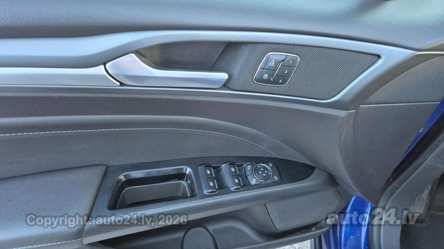 Zils Ford Mondeo 2017 Tallina, ar dzinēja tilpumu 2.00 L un nobraukumu 246 tūkst. km par 7500 €, foto 16 vietnē AUTOMOTO.COM.LV