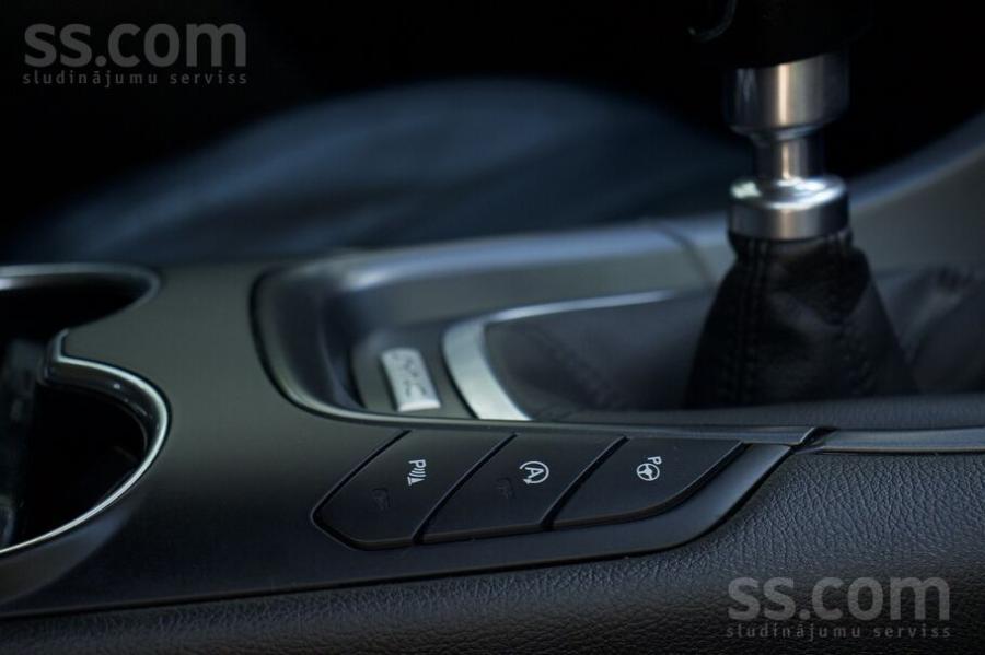 Zils Ford Mondeo 2018 Jelgava, ar dzinēja tilpumu 1.50 L un nobraukumu 231 tūkst. km par 9000 €, foto 15 vietnē AUTOMOTO.COM.LV