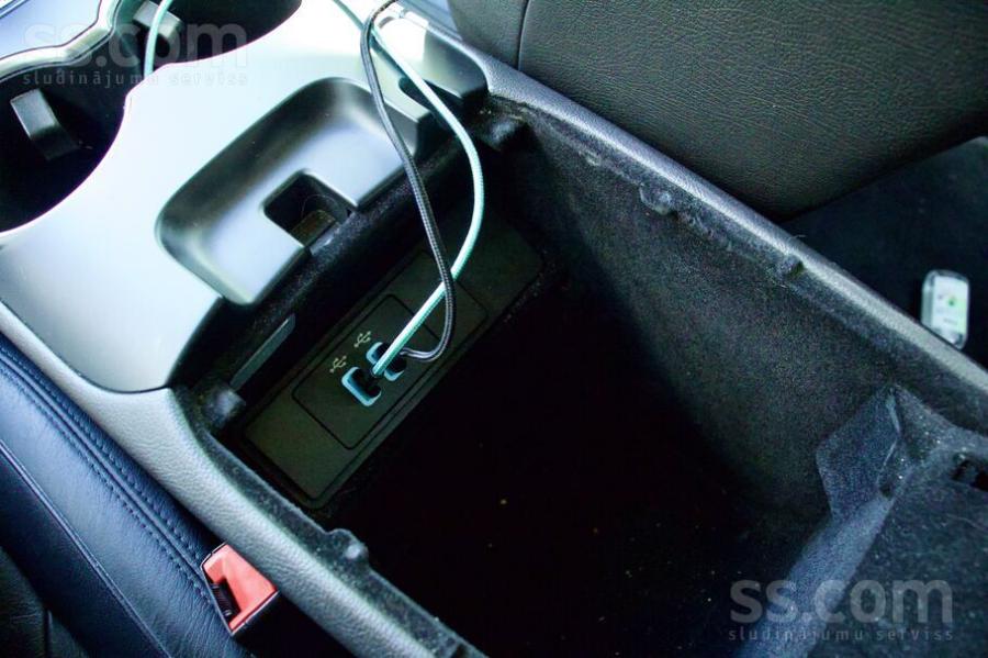 Zils Ford Mondeo 2018 Jelgava, ar dzinēja tilpumu 1.50 L un nobraukumu 231 tūkst. km par 9000 €, foto 18 vietnē AUTOMOTO.COM.LV