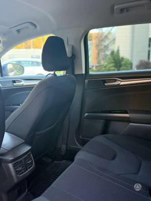 Blue Ford Mondeo 2018 in Vilnius, with an engine capacity of 2.00 L and mileage of 163 thousand km for 8700 €, photo 11 on AUTOMOTO.COM.LV
