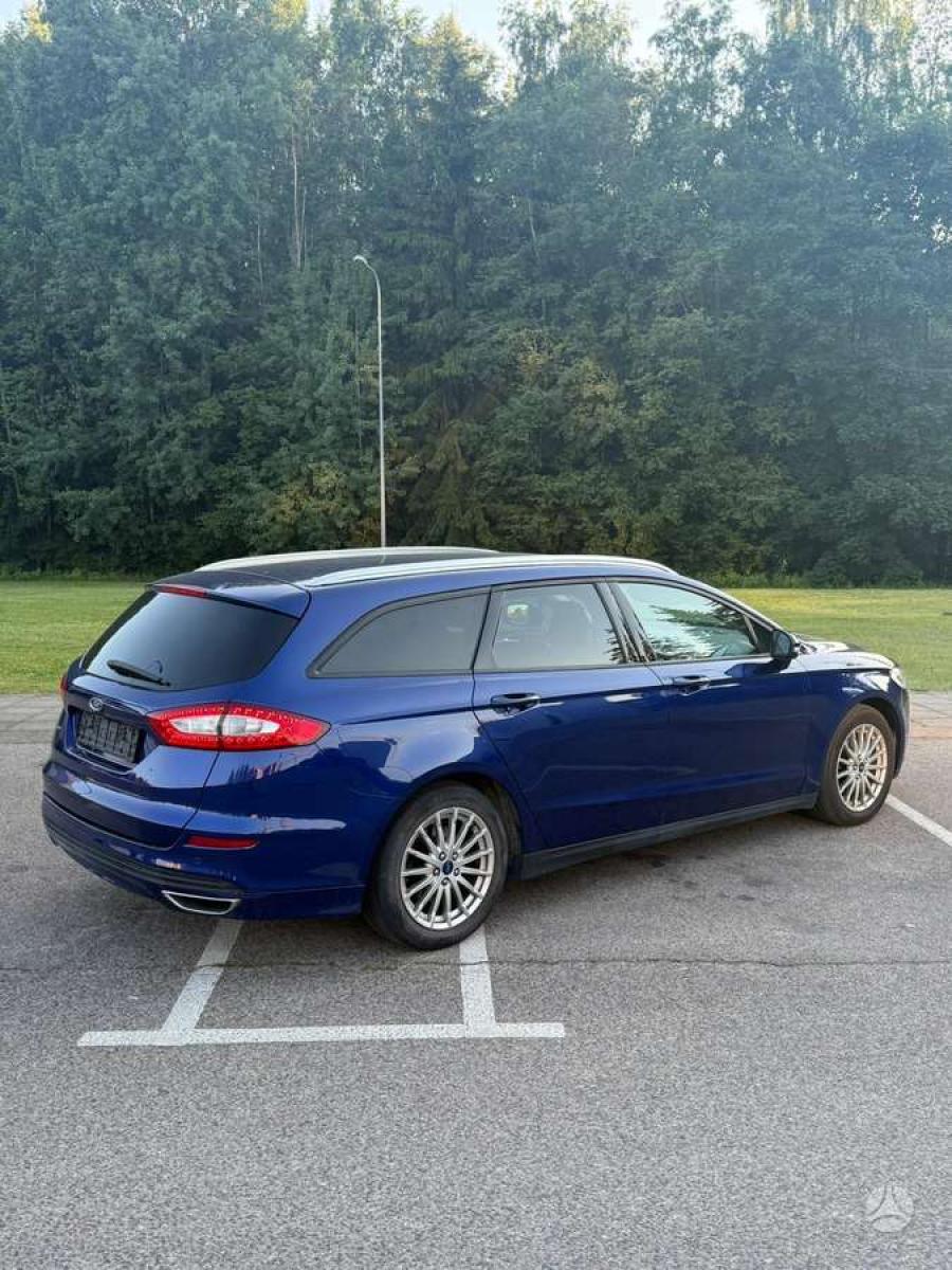 Blue Ford Mondeo 2018 in Vilnius, with an engine capacity of 2.00 L and mileage of 163 thousand km for 8700 €, photo 6 on AUTOMOTO.COM.LV