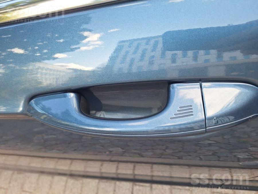 Blue Ford Mondeo 2018 in Riga, with an engine capacity of 2.00 L and mileage of 183 thousand km for 8000 €, photo 16 on AUTOMOTO.COM.LV