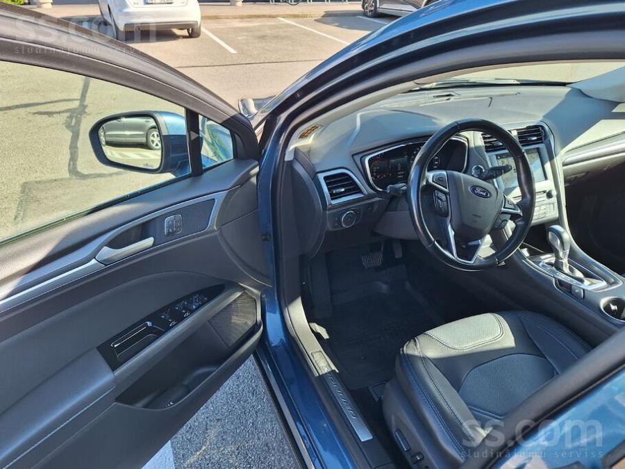 Blue Ford Mondeo 2018 in Riga, with an engine capacity of 2.00 L and mileage of 183 thousand km for 8000 €, photo 17 on AUTOMOTO.COM.LV