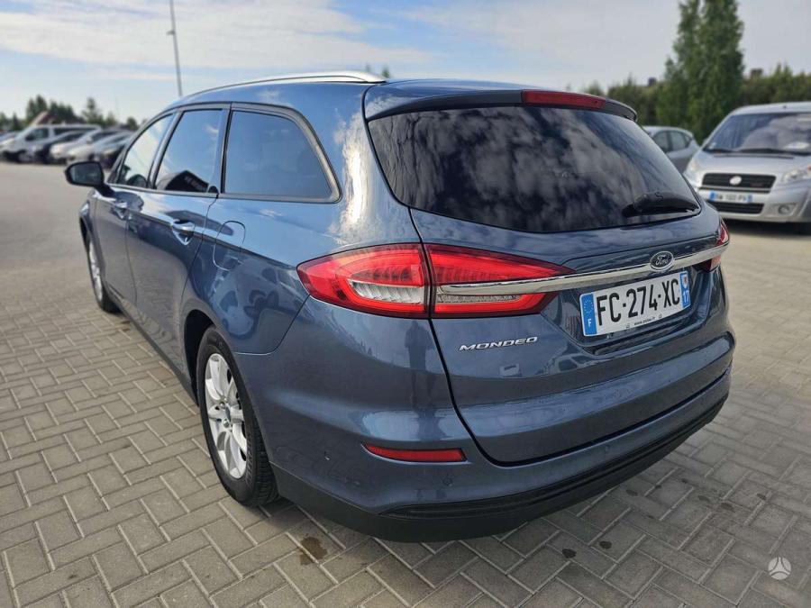 Zils Ford Mondeo 2018 Tauragė, ar dzinēja tilpumu 2.00 L un nobraukumu 243 tūkst. km par 7400 €, foto 5 vietnē AUTOMOTO.COM.LV