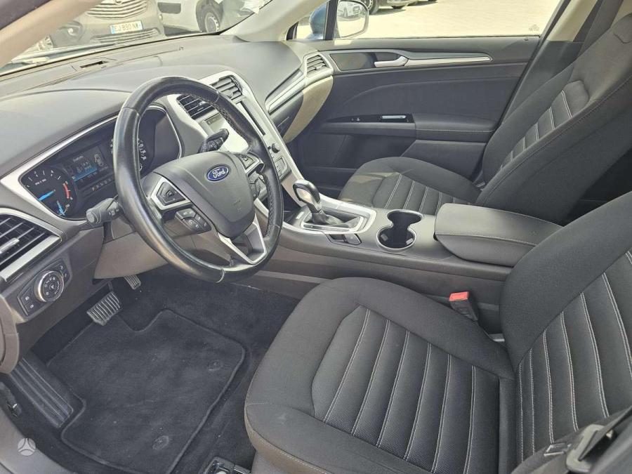 Zils Ford Mondeo 2018 Tauragė, ar dzinēja tilpumu 2.00 L un nobraukumu 243 tūkst. km par 7400 €, foto 10 vietnē AUTOMOTO.COM.LV