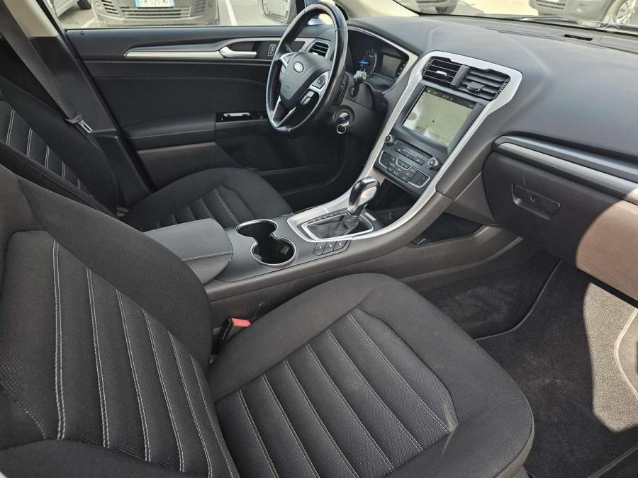 Zils Ford Mondeo 2018 Tauragė, ar dzinēja tilpumu 2.00 L un nobraukumu 243 tūkst. km par 7400 €, foto 11 vietnē AUTOMOTO.COM.LV