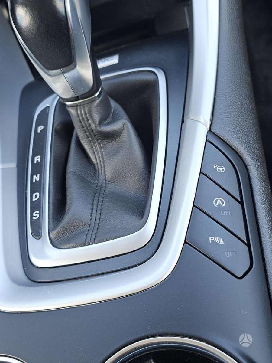 Zils Ford Mondeo 2018 Tauragė, ar dzinēja tilpumu 2.00 L un nobraukumu 243 tūkst. km par 7400 €, foto 19 vietnē AUTOMOTO.COM.LV