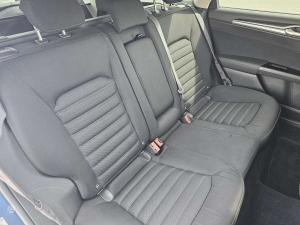 Zils Ford Mondeo 2018 Tauragė, ar dzinēja tilpumu 2.00 L un nobraukumu 243 tūkst. km par 7400 €, foto 27 vietnē AUTOMOTO.COM.LV