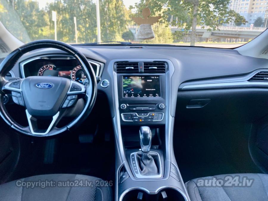 Zils Ford Mondeo 2018 Tallina, ar dzinēja tilpumu 2.00 L un nobraukumu 194 tūkst. km par 9999 €, foto 16 vietnē AUTOMOTO.COM.LV