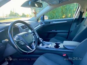 Zils Ford Mondeo 2018 Tallina, ar dzinēja tilpumu 2.00 L un nobraukumu 194 tūkst. km par 9999 €, foto 19 vietnē AUTOMOTO.COM.LV