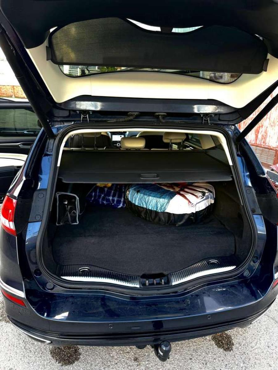 Blue Ford Mondeo 2019 in Kaunas, with an engine capacity of 2.00 L and mileage of 131 thousand km for 18100 €, photo 10 on AUTOMOTO.COM.LV