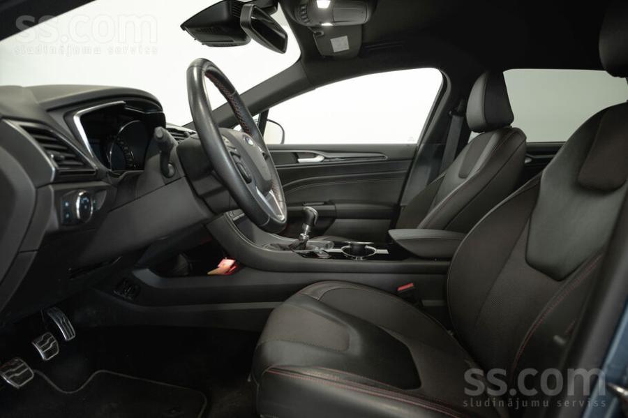 Blue Ford Mondeo 2019 in Riga, with an engine capacity of 1.50 L and mileage of 104 thousand km for 12990 €, photo 18 on AUTOMOTO.COM.LV