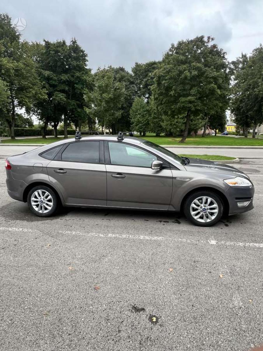 Brown Ford Mondeo 2010 in Silale, with an engine capacity of 2.00 L and mileage of 245 thousand km for 2100 €, photo 3 on AUTOMOTO.COM.LV