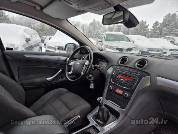 Brown Ford Mondeo 2011 in Tartu, with an engine capacity of 2.00 L and mileage of 156 thousand km for 3790 €, photo 10 on AUTOMOTO.COM.LV