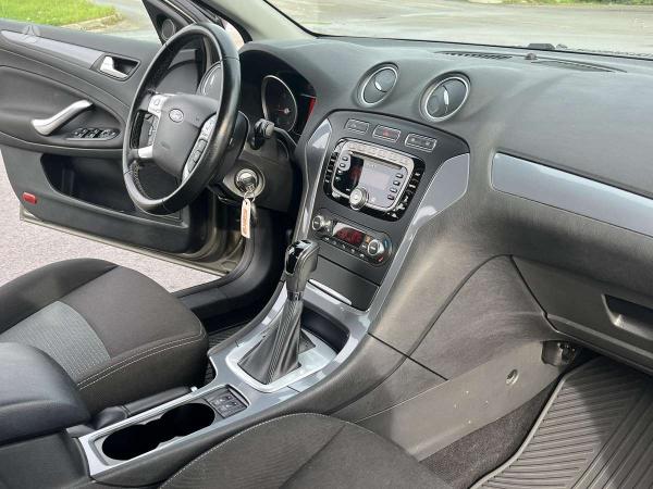 Brūns Ford Mondeo 2012 Radviliškis, ar dzinēja tilpumu 2.00 L un nobraukumu 202 tūkst. km par 3750 €, foto 11 vietnē AUTOMOTO.COM.LV