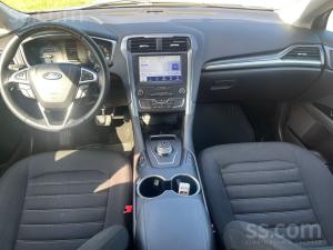 Brūns Ford Mondeo 2019 Rīga, ar dzinēja tilpumu 2.00 L un nobraukumu 80 tūkst. km par 12400 €, foto 12 vietnē AUTOMOTO.COM.LV