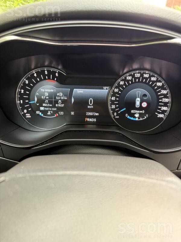 Brown Ford Mondeo 2017 in Riga, with an engine capacity of 2.00 L and mileage of 227 thousand km for 12200 €, photo 11 on AUTOMOTO.COM.LV