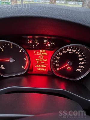 Brūns Ford Mondeo 2012 Rīga, ar dzinēja tilpumu 2.00 L un nobraukumu 231 tūkst. km par 4700 €, foto 20 vietnē AUTOMOTO.COM.LV