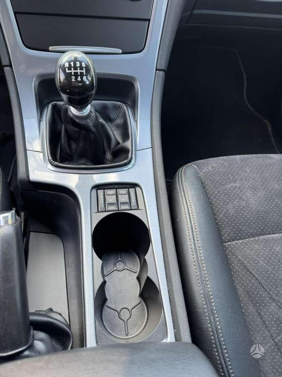 Brūns Ford Mondeo 2013 Viļņa, ar dzinēja tilpumu 2.00 L un nobraukumu 270 tūkst. km par 2590 €, foto 11 vietnē AUTOMOTO.COM.LV