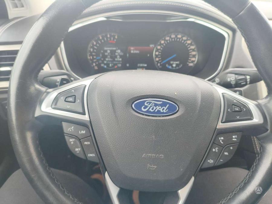 Brūns Ford Mondeo 2017 Viļņa, ar dzinēja tilpumu 2.00 L un nobraukumu 214 tūkst. km par 7200 €, foto 8 vietnē AUTOMOTO.COM.LV