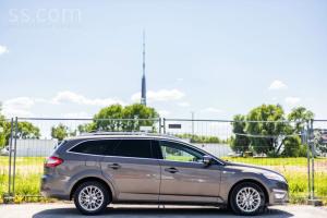 Brown Ford Mondeo 2011 in Riga, with an engine capacity of 2.00 L and mileage of 338 thousand km for 3390 €, photo 5 on AUTOMOTO.COM.LV