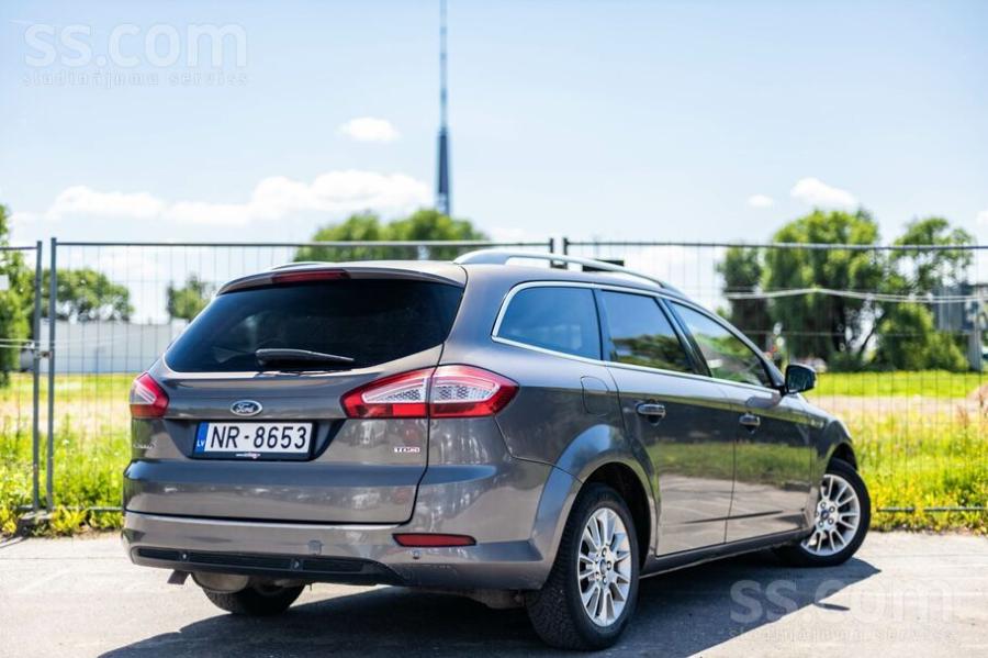 Brown Ford Mondeo 2011 in Riga, with an engine capacity of 2.00 L and mileage of 338 thousand km for 3390 €, photo 6 on AUTOMOTO.COM.LV