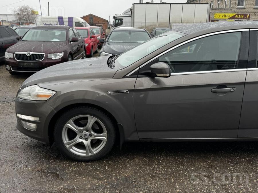Brown Ford Mondeo 2011 in Daugavpils, with an engine capacity of 2.00 L and mileage of 0 thousand km for 4200 €, photo 11 on AUTOMOTO.COM.LV