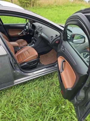 Brūns Ford Mondeo 2011 Molėtai, ar dzinēja tilpumu 2.00 L un nobraukumu 416 tūkst. km par 3800 €, foto 8 vietnē AUTOMOTO.COM.LV