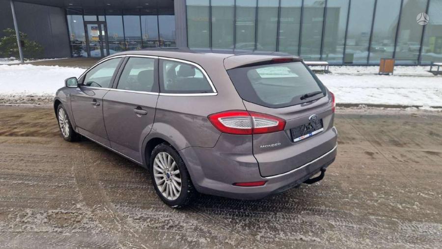 Brūns Ford Mondeo 2012 Šauļi, ar dzinēja tilpumu 2.00 L un nobraukumu 250 tūkst. km par 3700 €, foto 6 vietnē AUTOMOTO.COM.LV
