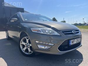 Brown Ford Mondeo 2012 in Riga, with an engine capacity of 2.00 L and mileage of 273 thousand km for 4190 €, photo 3 on AUTOMOTO.COM.LV